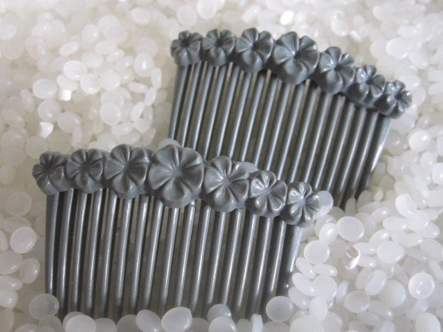 Vintage Pair Hair Combs gray combs, grey combs – Haute Juice