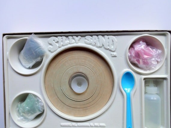 Vintage Silly Sand Playset 1966