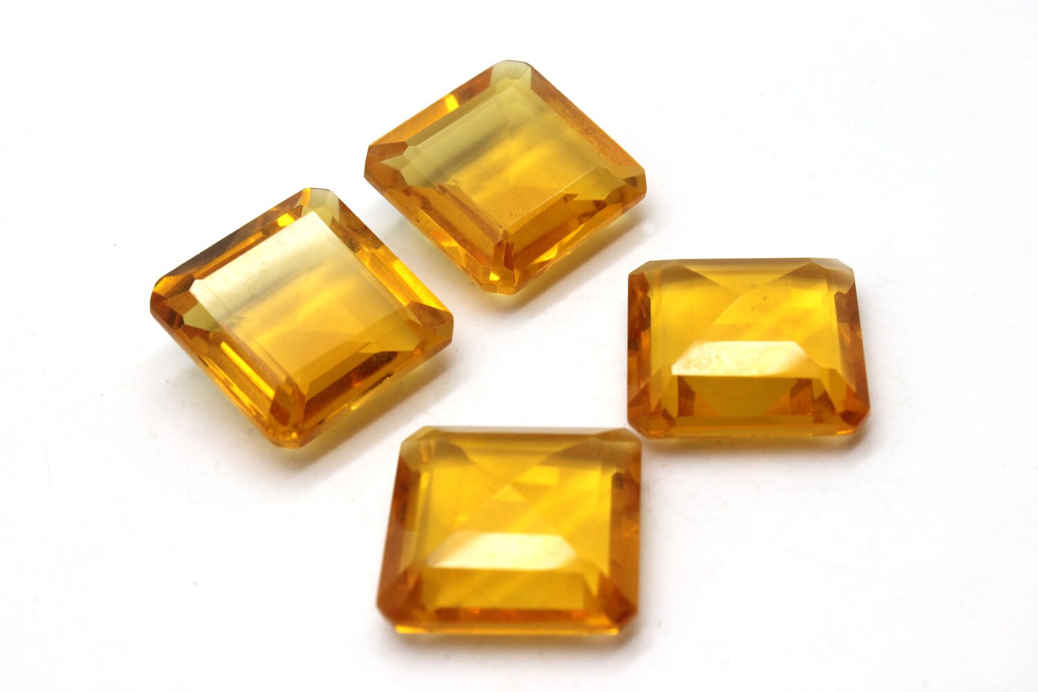 GCF-1354 Citrine Faceted Gemstone Square 16x16mm