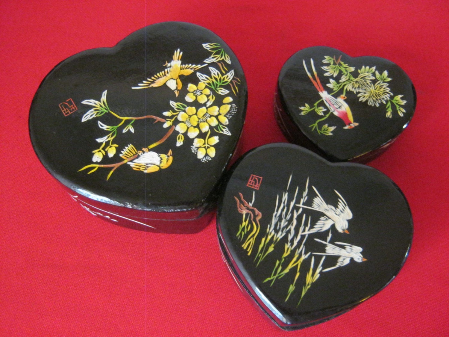 Heart Shaped Nesting Boxes Chinese Black Lacquer With Asian Bird Design ...