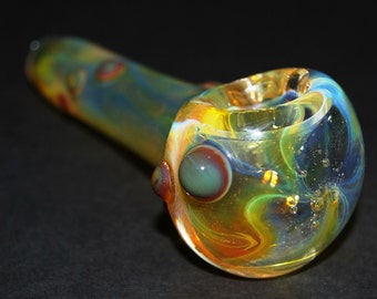 Hand made color changing glass pipe