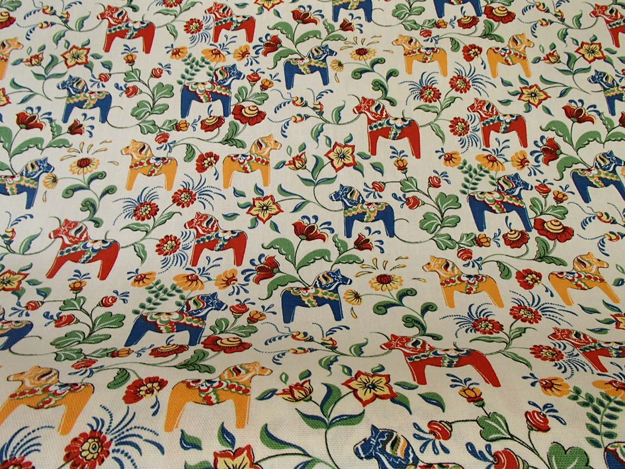 Scandinavian Swedish Fabric with MINI Dala Horses with Kurbits