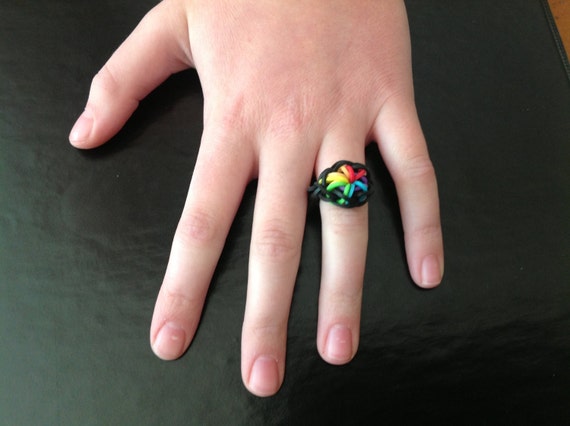 Items similar to Rainbow Loom Rings - Any color combo! Super cute and ...