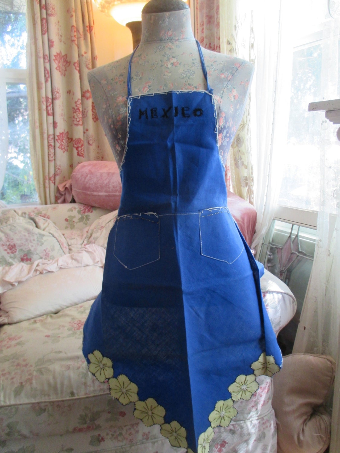 Vintage Smock Apron Blue & Yellow Floral Embroidered MEXICO Souvenir H61