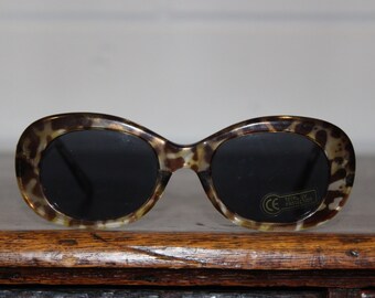 Popular items for tortoiseshell frames on Etsy
