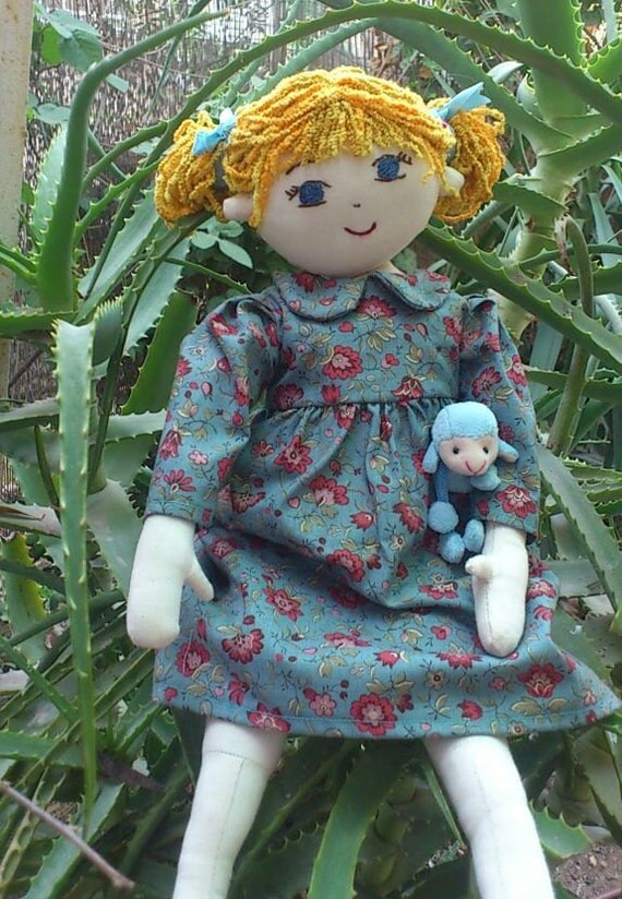 OOAK 20 Ragdoll with Removable Clothes by RagdollsAndWoollies