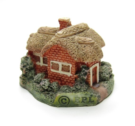 Old Cottage Collection EPL Vintage Cottage Brick House