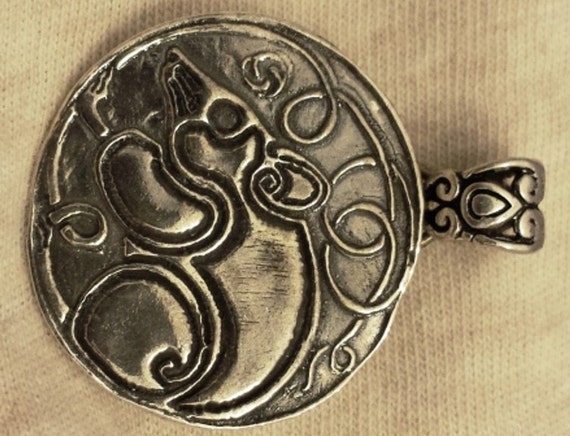 Celtic Designed Jewelry: Celtic Knot Celtic Mouse