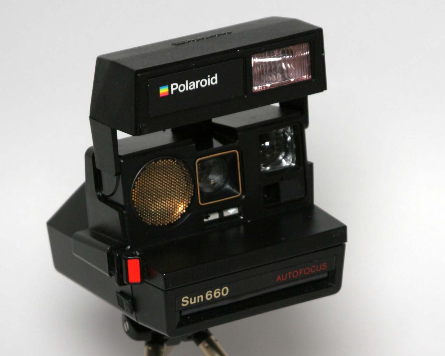 Vintage 1980's Polaroid Auto Focus 660 by FinerStuffofLife