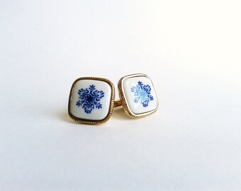Popular items for delft porcelain on Etsy