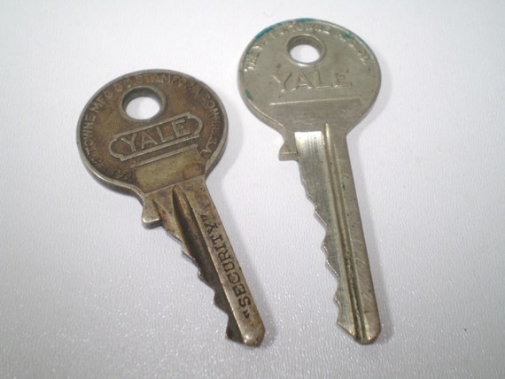 Pair of Yale Keys Vintage Keys Antique Keys Yale by VintageHand