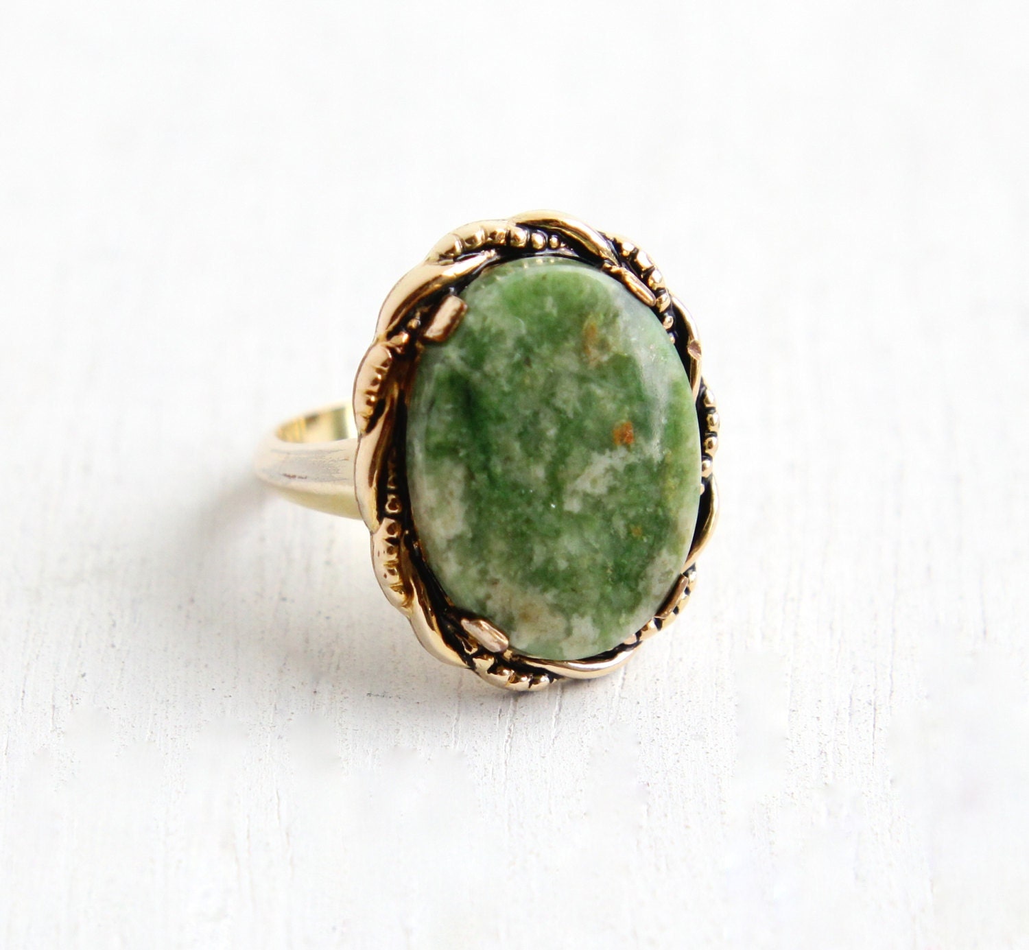 SALE Vintage Serpentine Stone Ring Art Deco 10k by MaejeanVintage