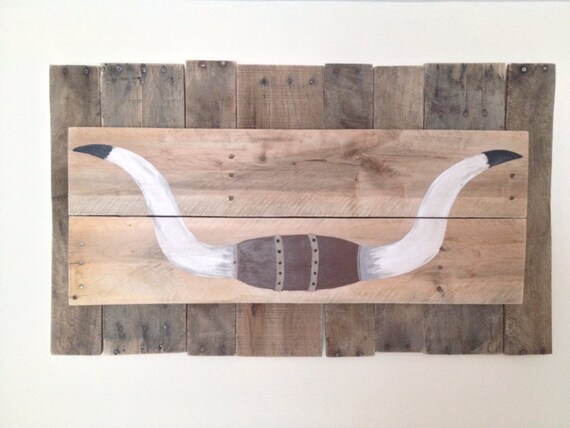 Items similar to Rustic Longhorn Painted on Reclaimed Wood on Etsy