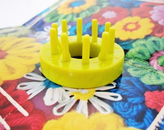 Flower Loom From Studio Twelve - 'Hippy', 'Flower Child' Loom for Yarn ...