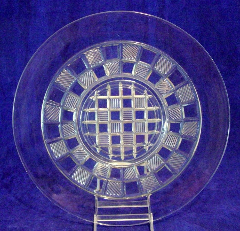 Vintage Clear Glass center Plate pattern of Squares in a circle – Haute ...