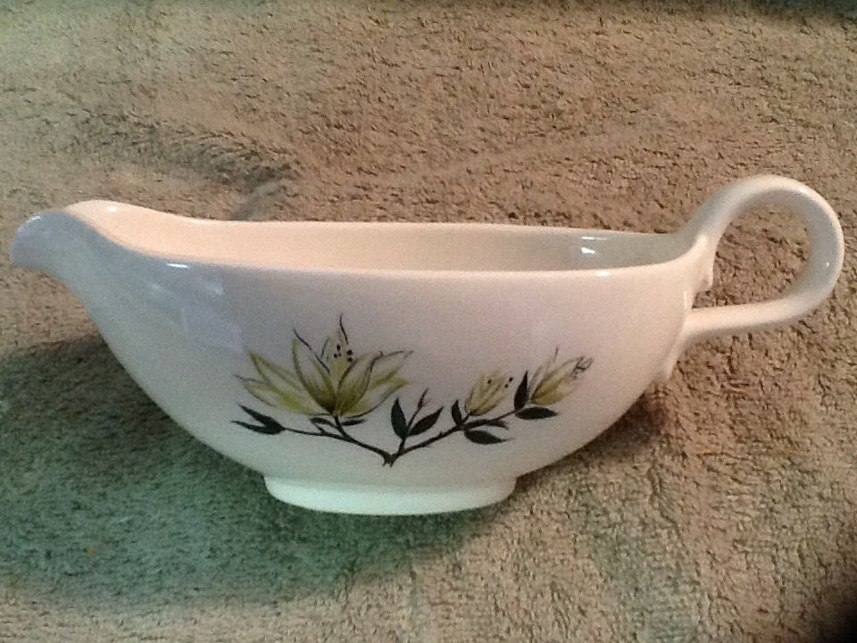 Vintage Homer Laughlin China Rhythm Gravy Boat Magnolia Pattern 1951 ...