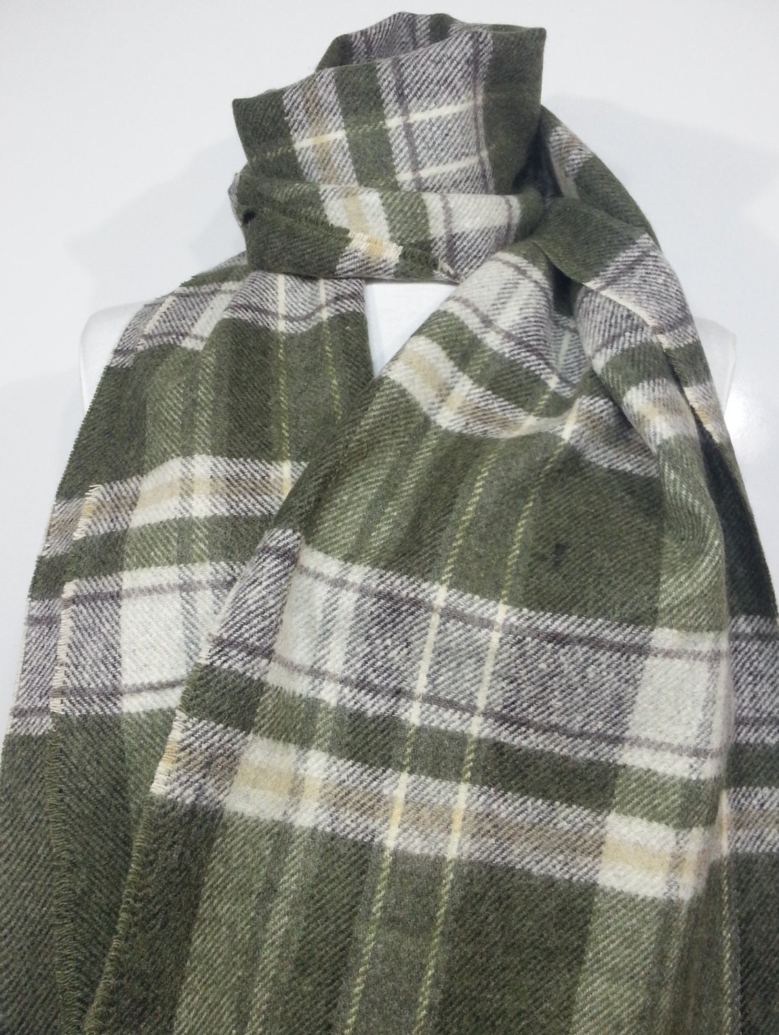 Green and Beige Scarf Green Wool Men's Scarf Chashmere by PeraTime