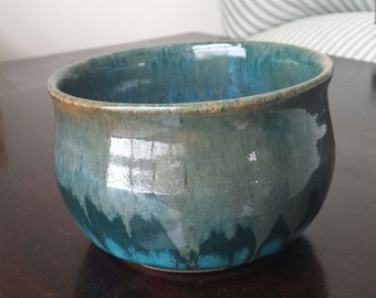 Popular items for teal pottery on Etsy