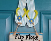 Items similar to Flip Flop welcome sign hand painted on Etsy