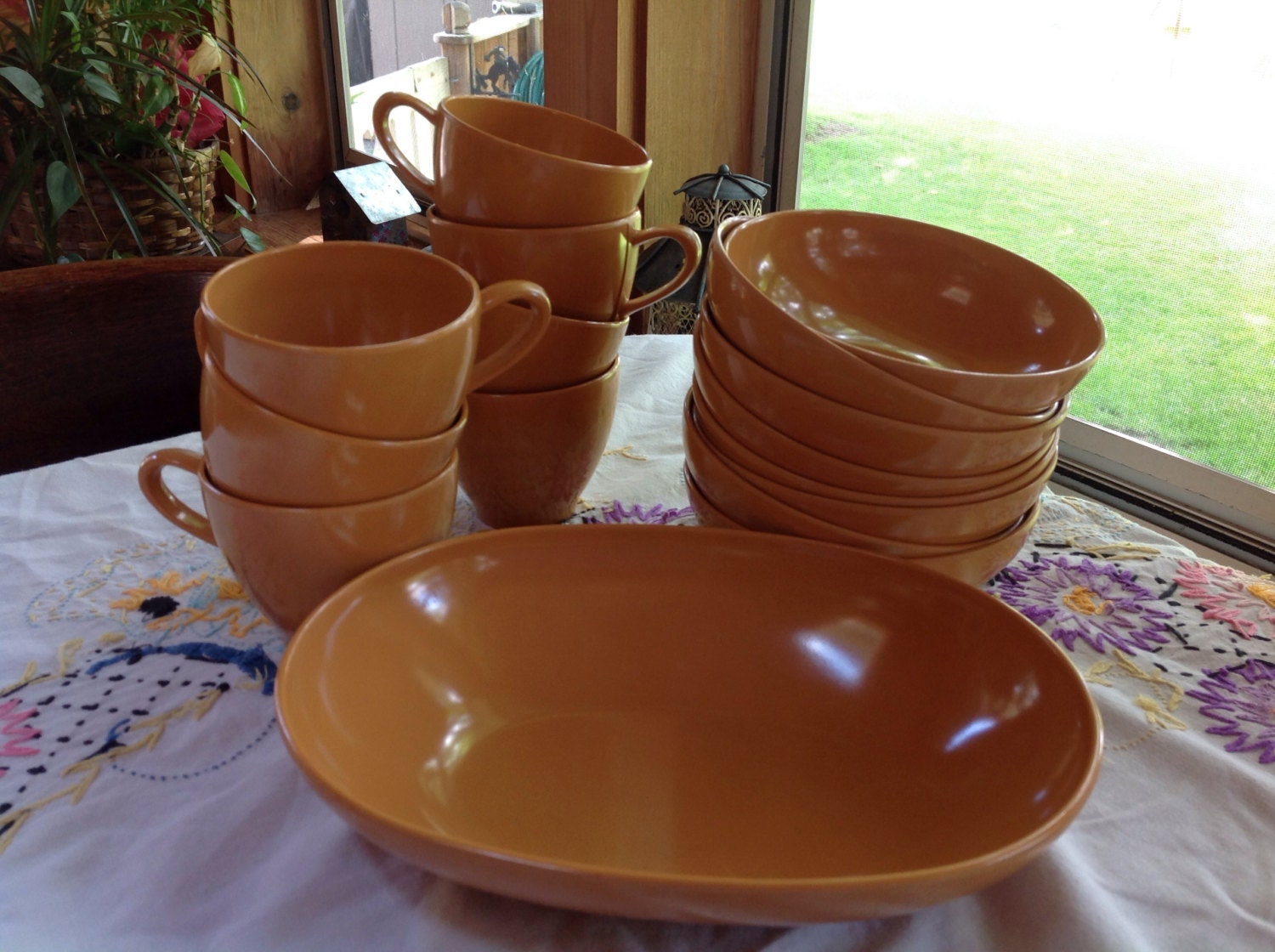 Vintage Prolon Melmac Dishes 16 Piece Set of 8 Bowls 7 Coffee Cups and ...