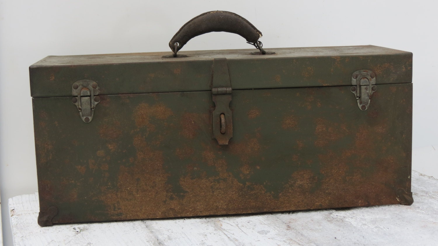 Vintage Green Metal Tool Box With Leather Handle and Amazing