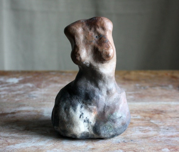 Items similar to Ceramic sculpture, female torso by Studiofragile on Etsy
