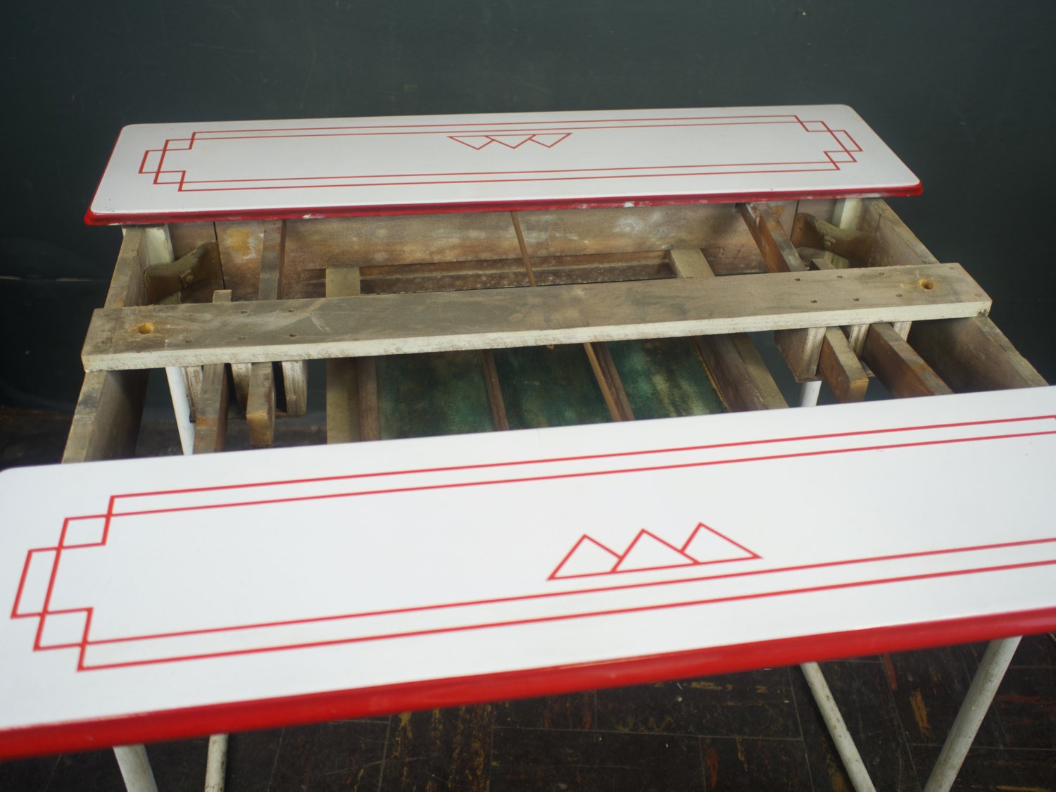 1920s Dining Table / Porcelain Enamel Kitchen Table