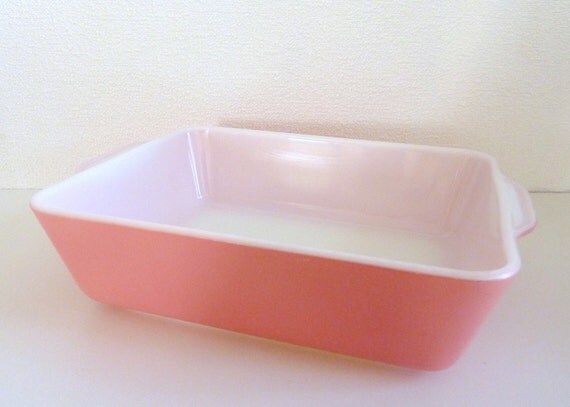 Pink Pyrex Ovenware Casserole 1.5 QT // Made in USA