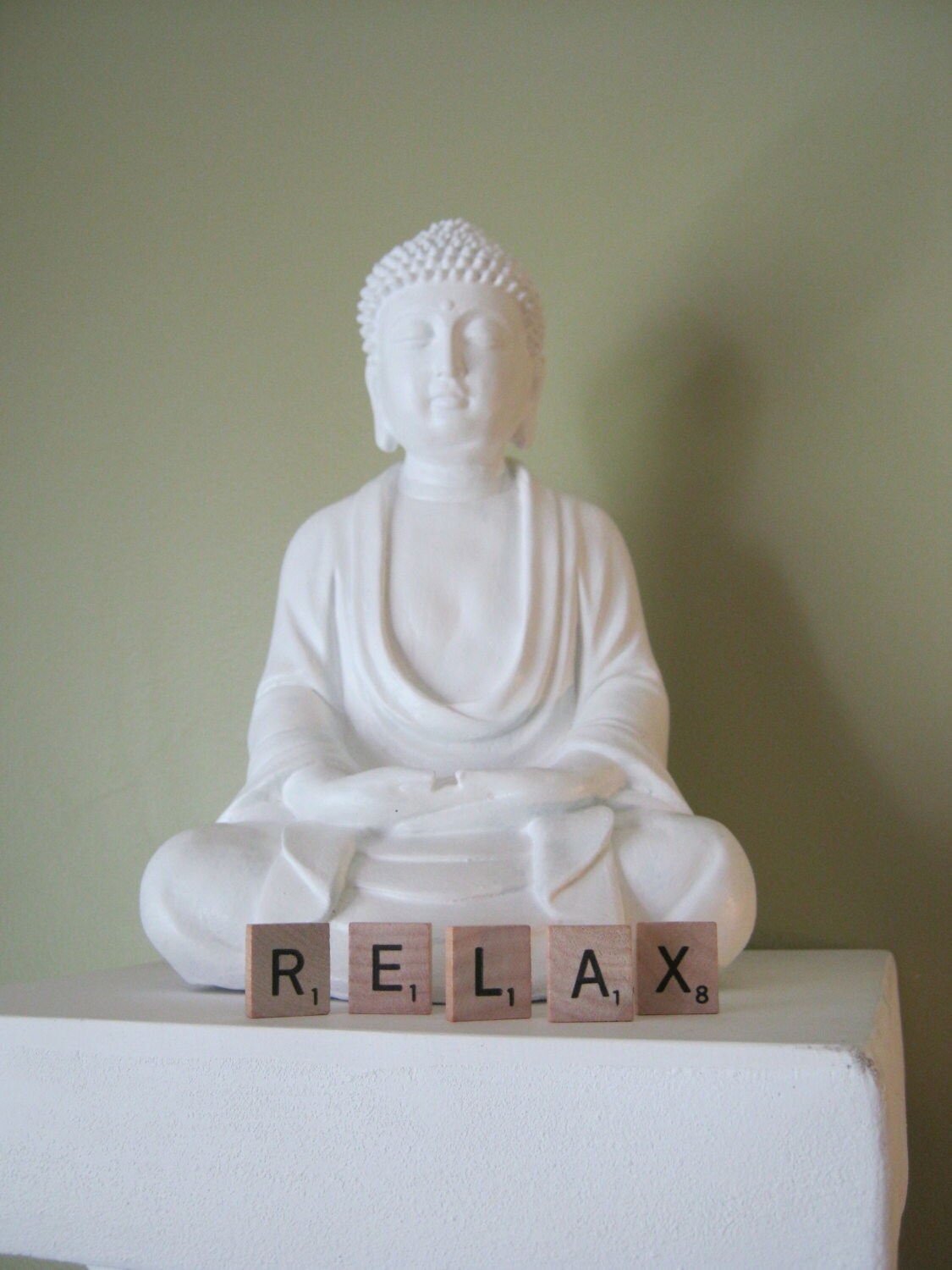 Buddha Statue Meditating White Buddhist Concrete Statues