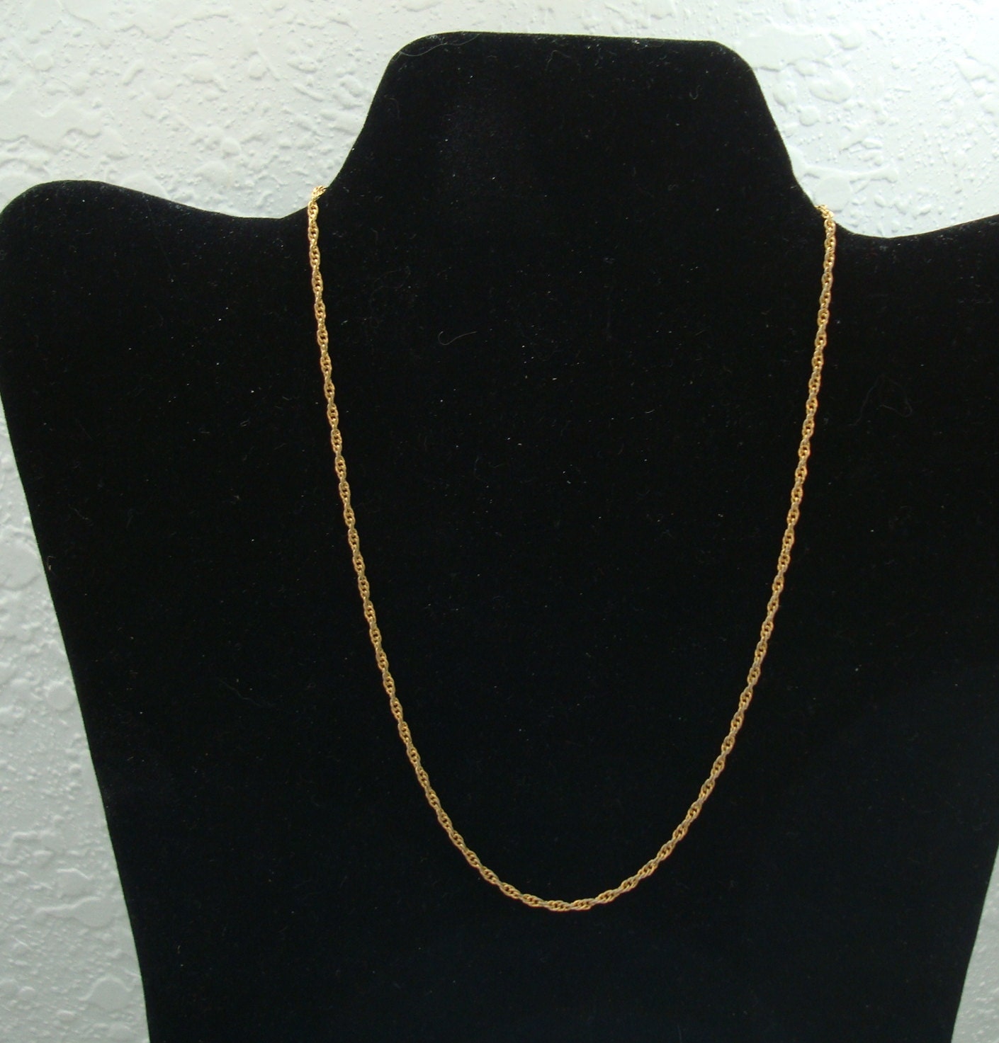 15 inch TINY chain NECKLACE, . goldtoned metal , condition : some wear ...