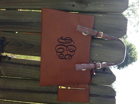 Monogrammed Leather Handbags | semashow.com