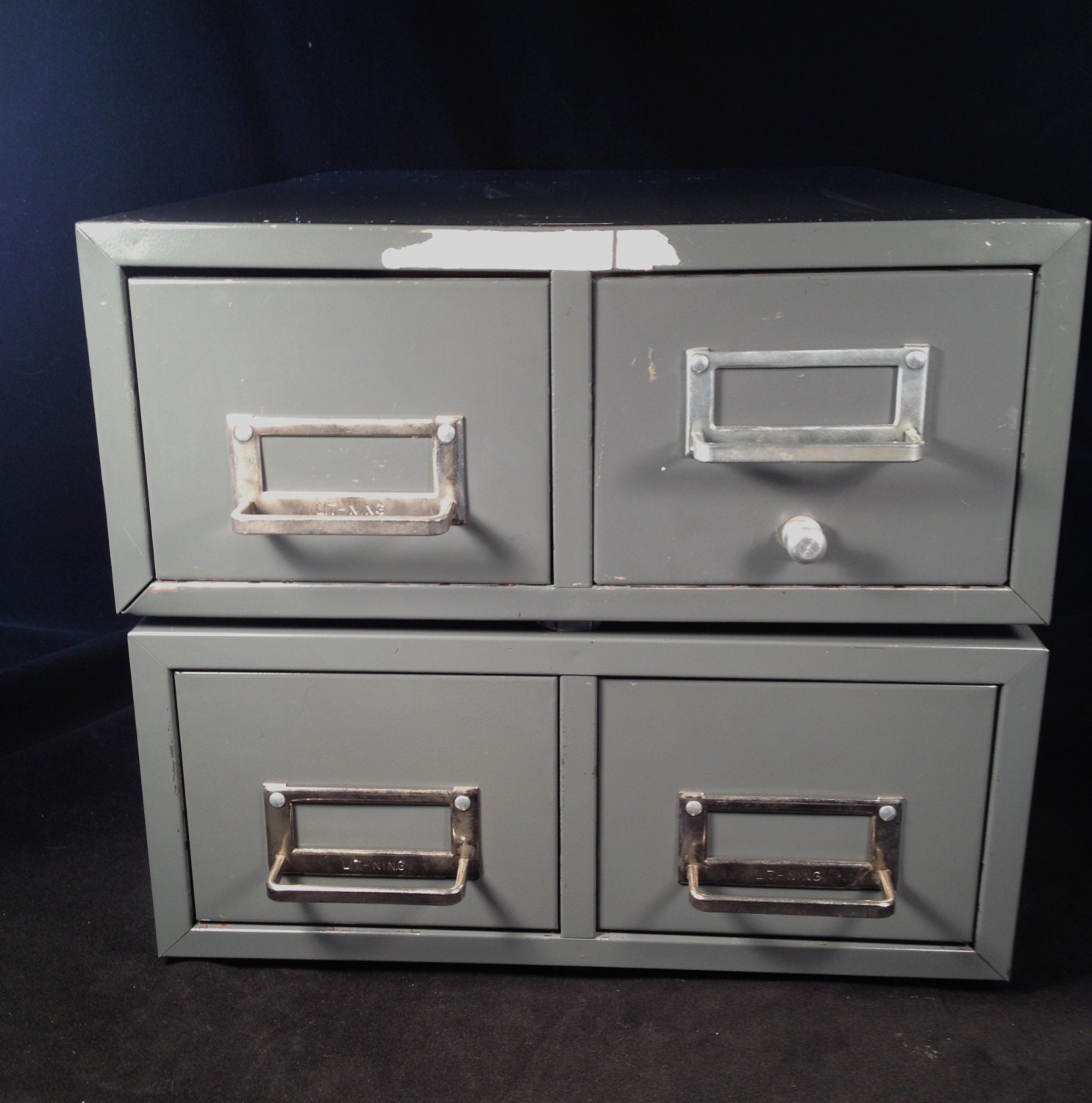 Metal Card File Grey Vintage “Lit Ning” – Haute Juice