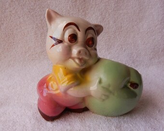 COUPON SALE! Shawnee Pottery Planter Pig Holding Apple Vintage 1940s ...