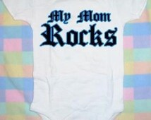 Popular items for mom and baby shirts on Etsy
