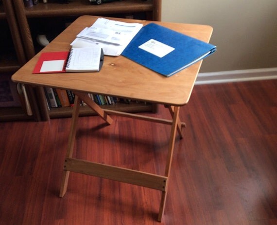 A Folding Table That Gives You Small Space Style by EasyFoldTables
