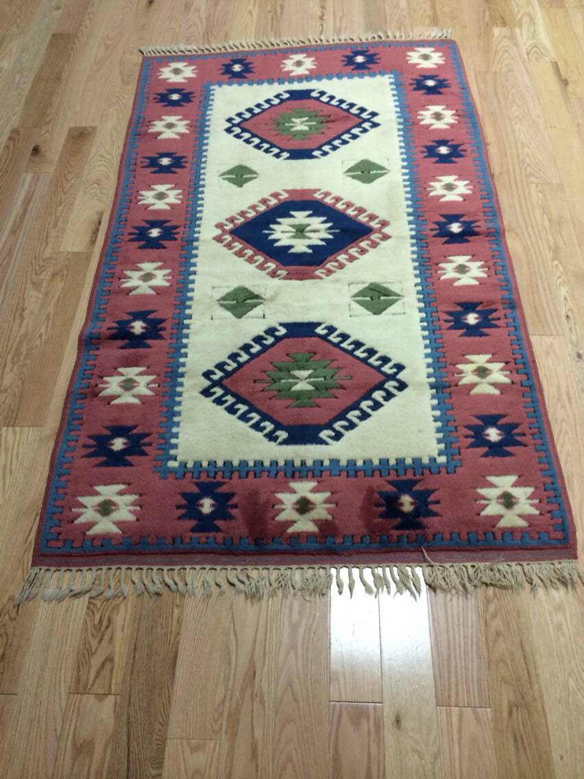 Hand knotted Turkish knot rug