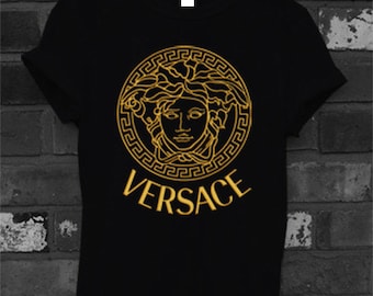 versace shirt versace gold logo t-shirt printed black and white unisex ...