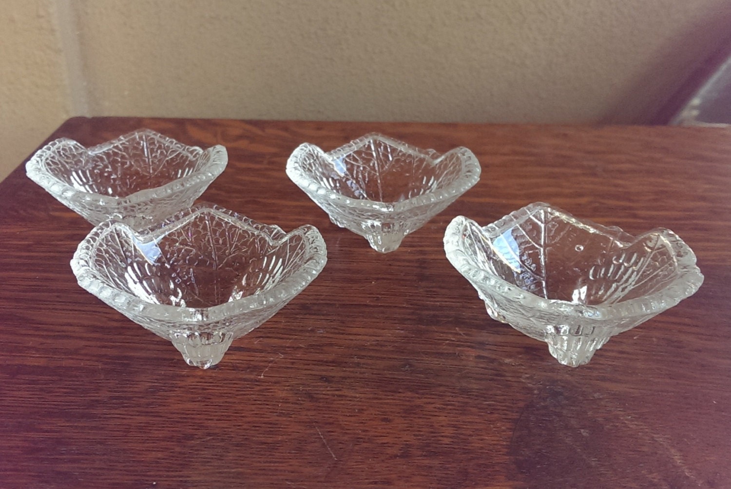 Set of Four Pressed Glass Cabbage Leaf Salt Cellars – Haute Juice