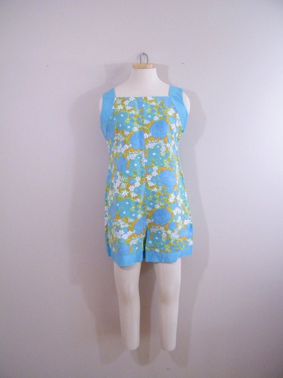 Vintage 1960s Romper / Womens Romper by ThriftyVintageKitten
