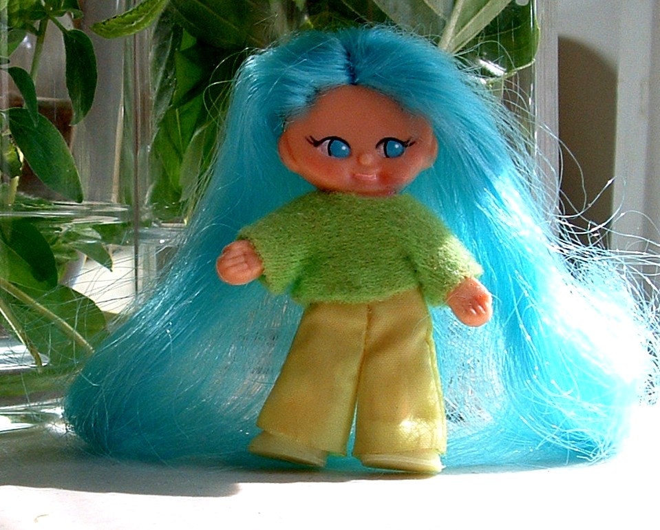 1969 Rare FLATSY Doll Mini Size 2 3/4 inches Winter Collection