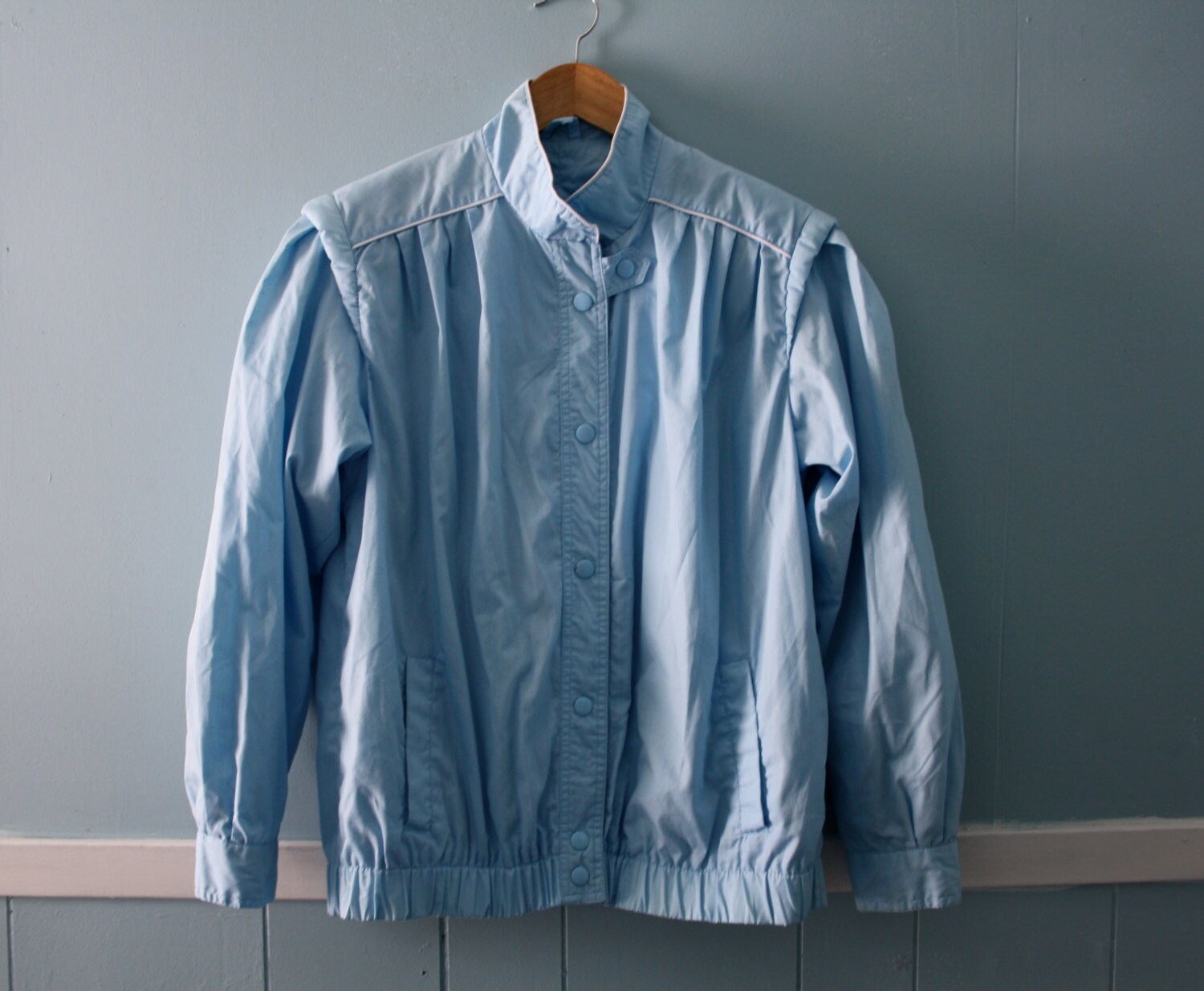 Women’s 1980’s windbreaker / vintage powder blue spring jacket / size ...