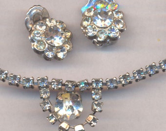 Popular items for coro necklace on Etsy