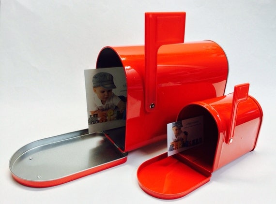 Small Metal Mailbox Storage Container by TheCraftersMerchant