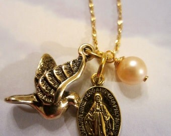 Holy Spirit Antique Gold Pendant Necklace, Catholic Religious Jewelry ...
