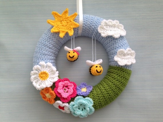 Items similar to Handmade Crochet Wreath, Flowery Door Wreath with ...