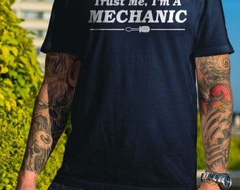 Trust Me I'm A MECHANIC Auto Mens T-shirt Tee Car Work t shirt womens ...