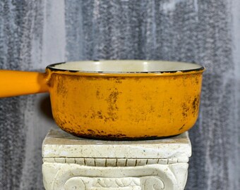 grungy FRENCH yellow cast iron pot... from an estate sale... Home Decor ...