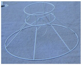 Metal Lamp Shade Frame 10-Inch Clip on Bulb Style