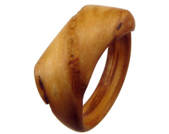 WoodRings GreenWeddingRings MensWoodRings by GreenWoodWizard