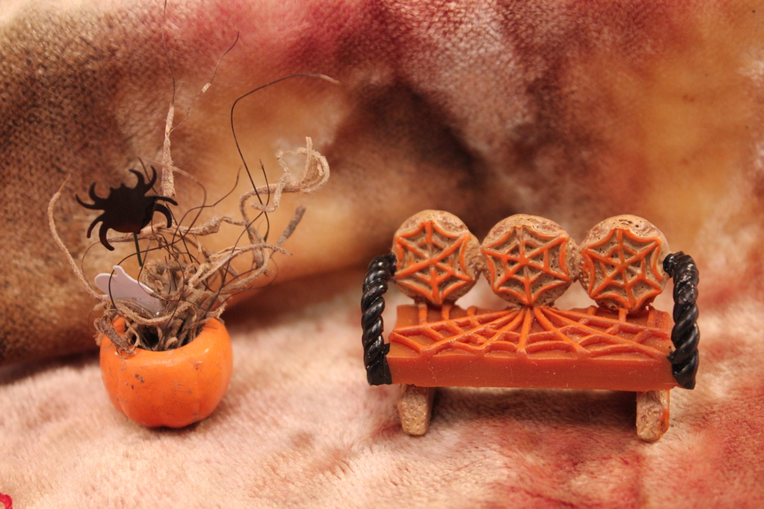 Miniature Halloween Dollhouse Decor Centerpiece Bench – Haute Juice